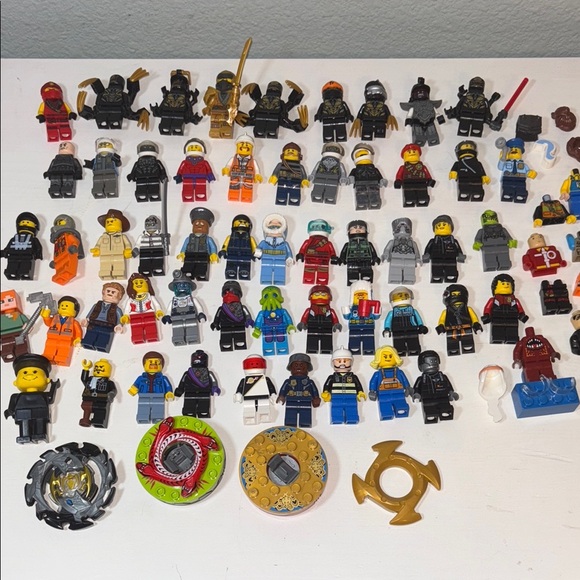 Lego | Toys | Lego Large Lot Of Minifigures With Extra Pieces Ninjago ...